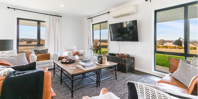 Escape to Nottingham Farm in Orange for a family getaway!